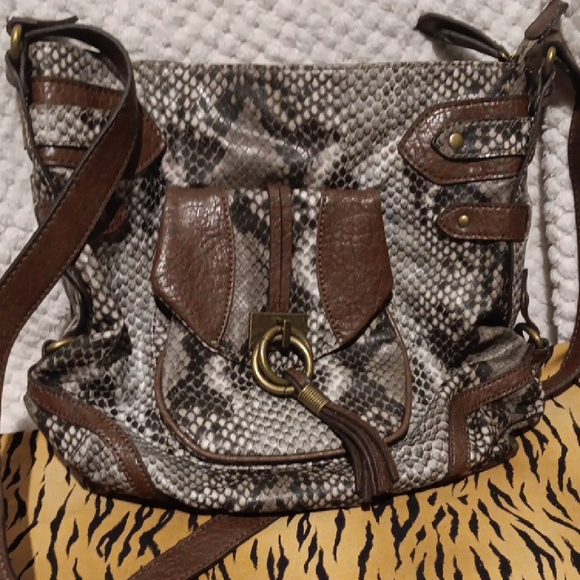 Jessica Simpson | Bags | Jessica Simpson Shoulder Bag | Poshmark